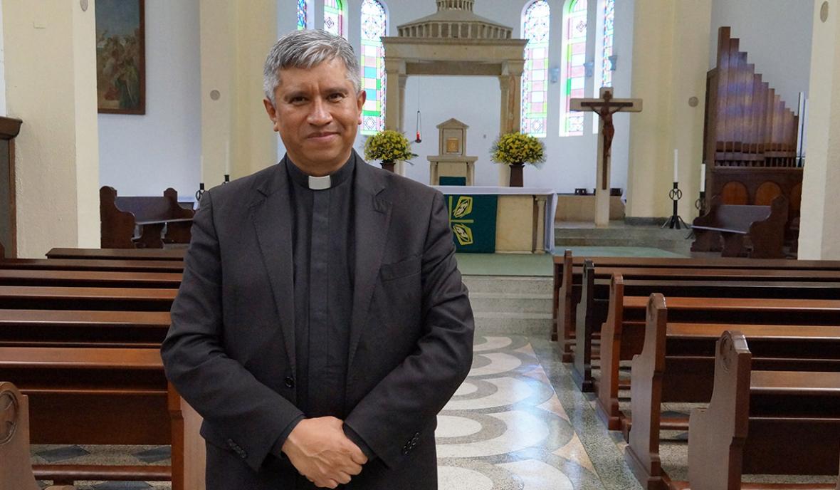 Bienvenida a nuestro nuevo Vicario: Monseñor Edwin Raúl Vanegas Cuervo ...